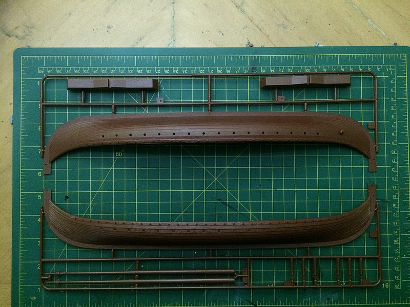 Viking Sailing Ship -- Plastic Model Kit -- 1/50 Scale -- #05403 ...