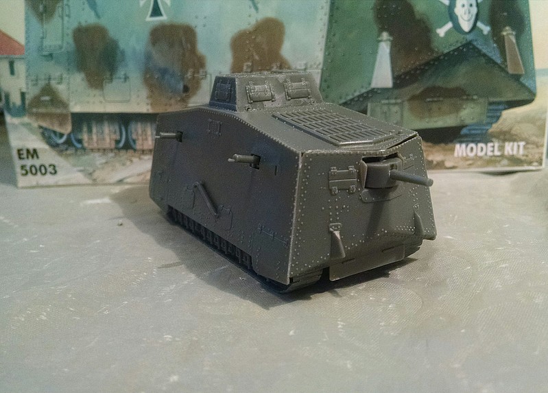 WWI A7V Sturm Pz Tank -- Plastic Model Military Vehicle Kit -- 1/72 ...