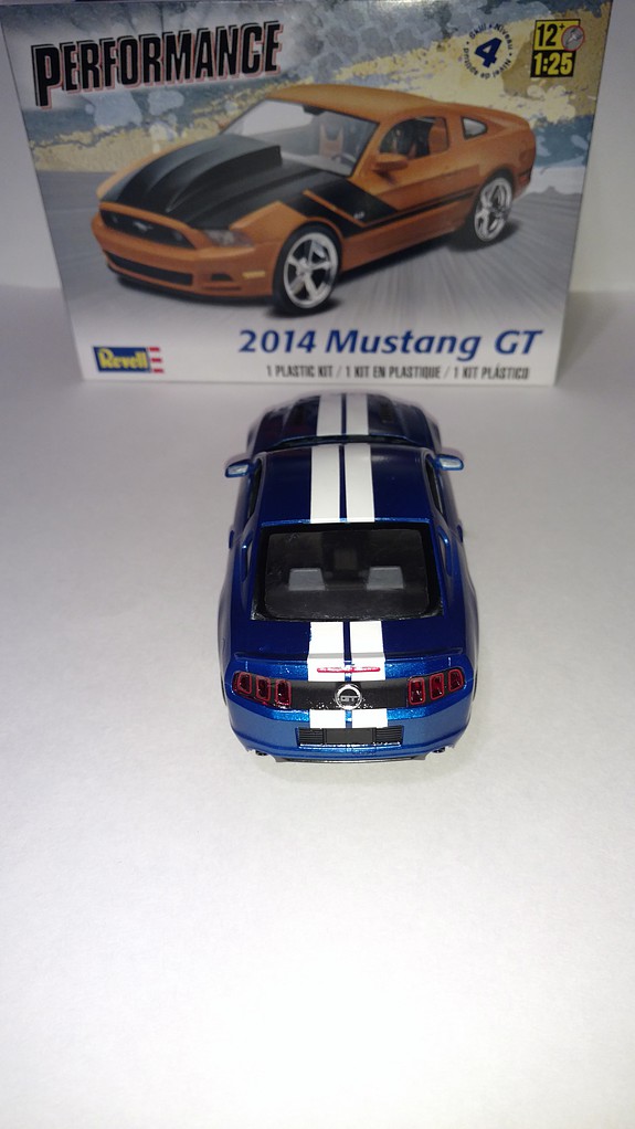 Mustang GT -- Plastic Model Car Kit -- 1/25 Scale -- #854379 pictures ...