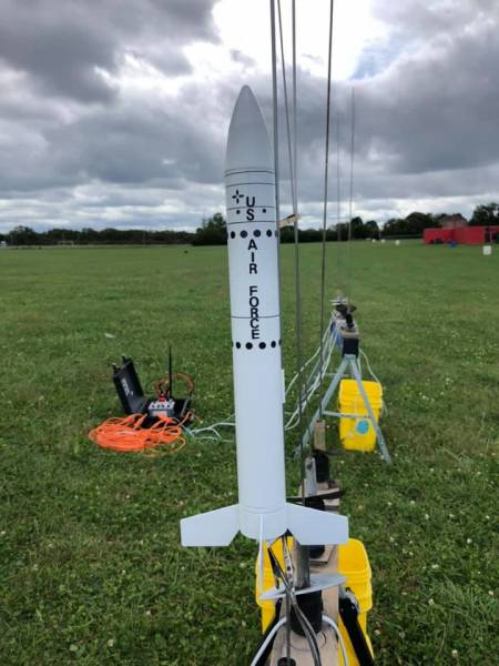 Freefall Kit E2X Model Rocket Kit -- Easy To Assemble -- #1330 pictures ...