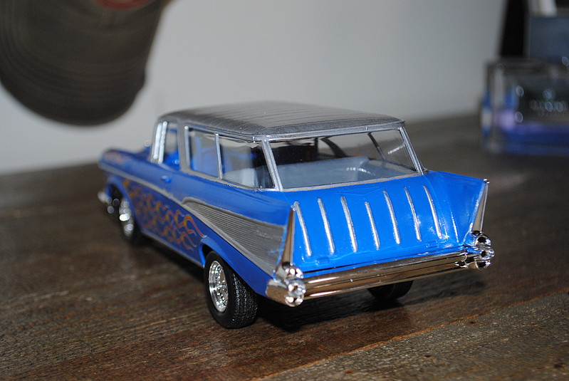 1957 Chevy Nomad -- Plastic Model Car Kit -- 1/24 Scale -- #850883 ...