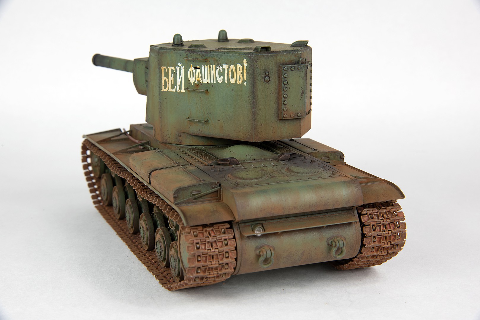Russian KV-2 Model 1939 Big Turret Tank -- Plastic Model Military ...