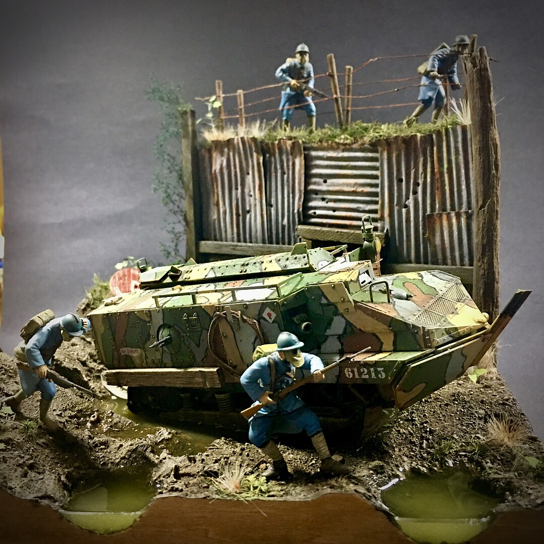 Schneider CA Armored -- Plastic Model Military Vehicle -- 1/35 Scale ...