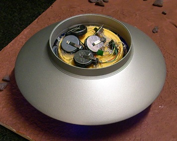 The Invaders UFO -- Science Fiction Plastic Model -- 1/72 Scale -- #amc ...