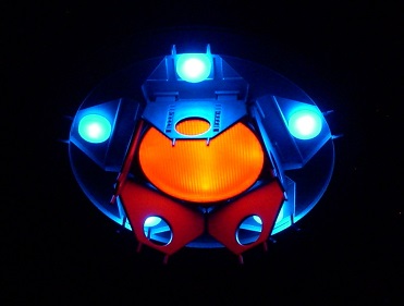 The Invaders UFO -- Science Fiction Plastic Model -- 1/72 Scale -- #amc ...