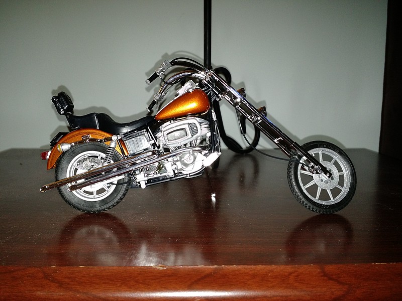 Thunder Chopper Motorcycle -- Plastic Model Motorcycle Kit -- 1/12 ...