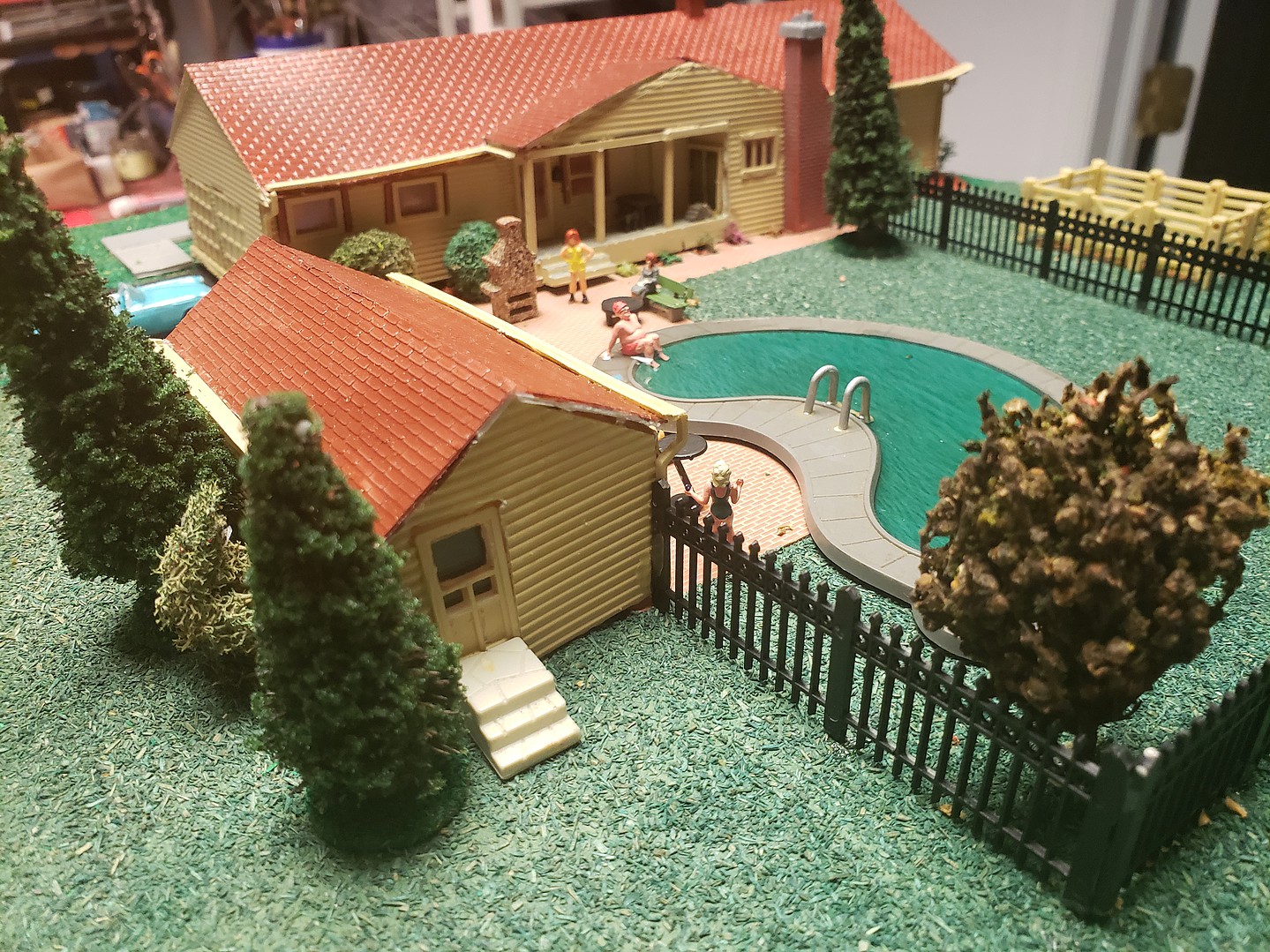 Swimming Pool w/Accys -- HO Scale Model Railroad Building Accessory ...