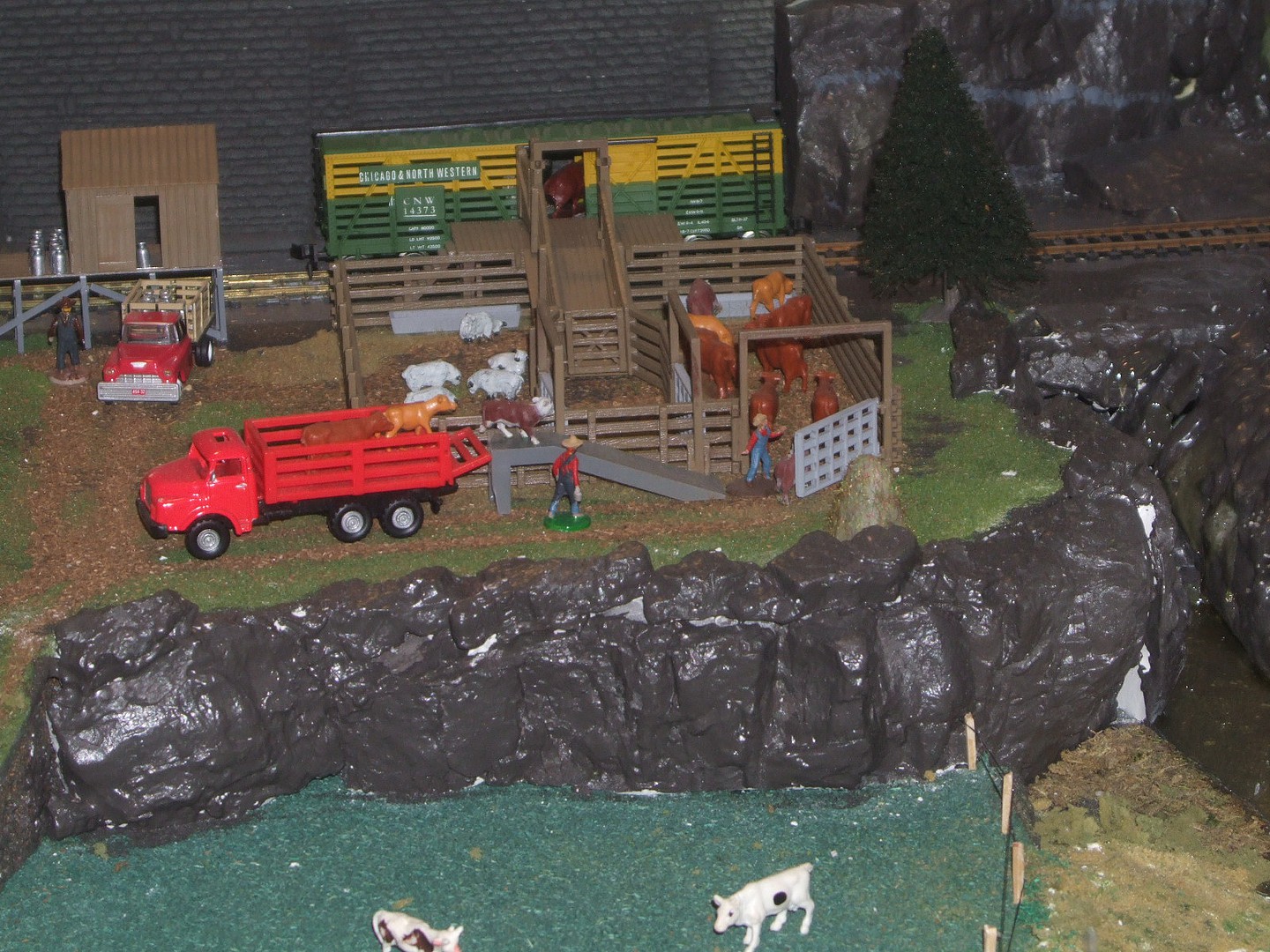 Stock Pen Snap Loc(R) Kit -- Model Train Building -- HO Scale -- #1378 ...