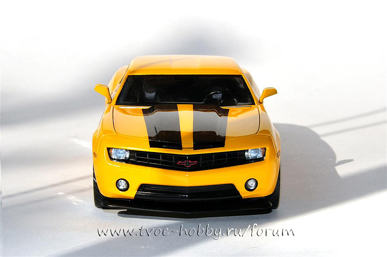Camaro Concept Car -- Snap Tite Plastic Model Vehicle Kit -- 1/25 Scale ...