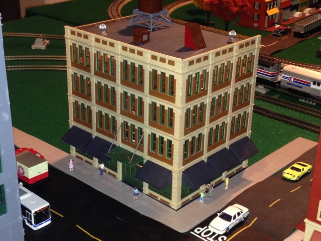 Spectrum Department Store -- HO Scale Model Railroad Building -- #88006 ...