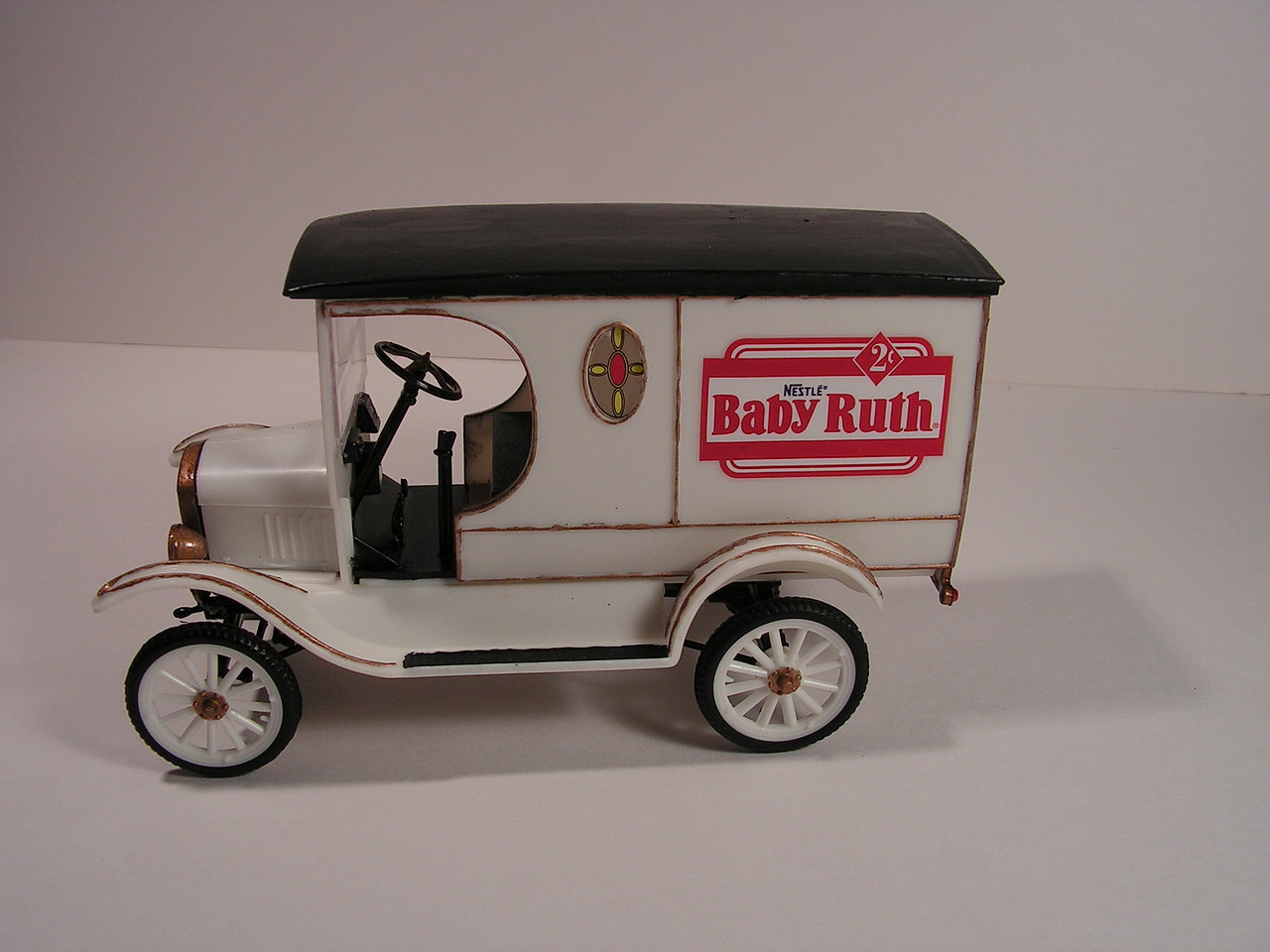 1923 Ford Model T Delivery -- Plastic Model Vehicle Kit -- 1/25 Scale ...