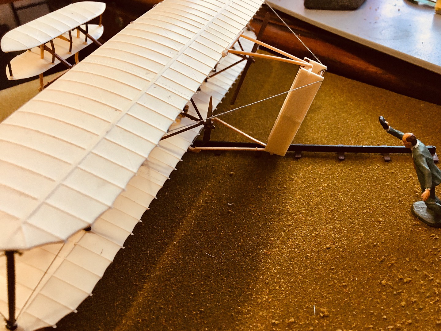 Wright Flyer 1st Powered Flight -- Plastic Model Airplane Kit -- 1/39 ...