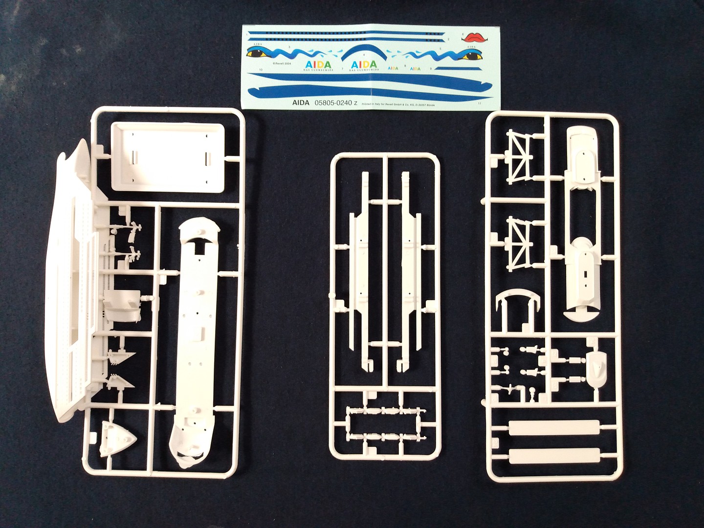 Aida Cruiseship -- Plastic Model Commercial Ship Kit -- 1/1200 Scale ...