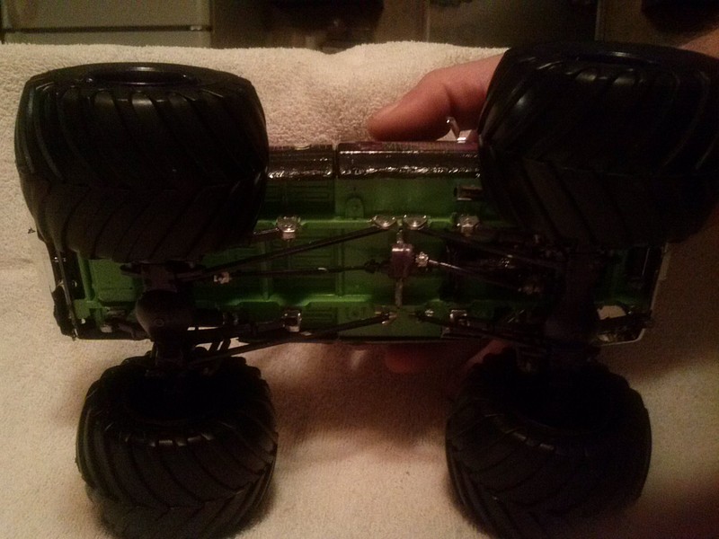 Chevrolet Munster Monster Truck -- Plastic Model Vehicle Kit -- 1/25 ...