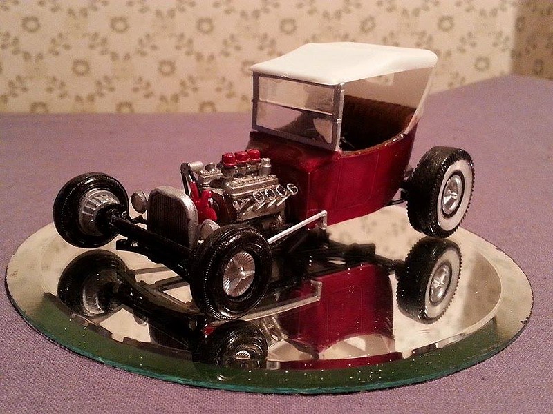 1925 Ford T Street Rod (Re-Issue) -- Plastic Model Truck Kit -- 1/32 ...