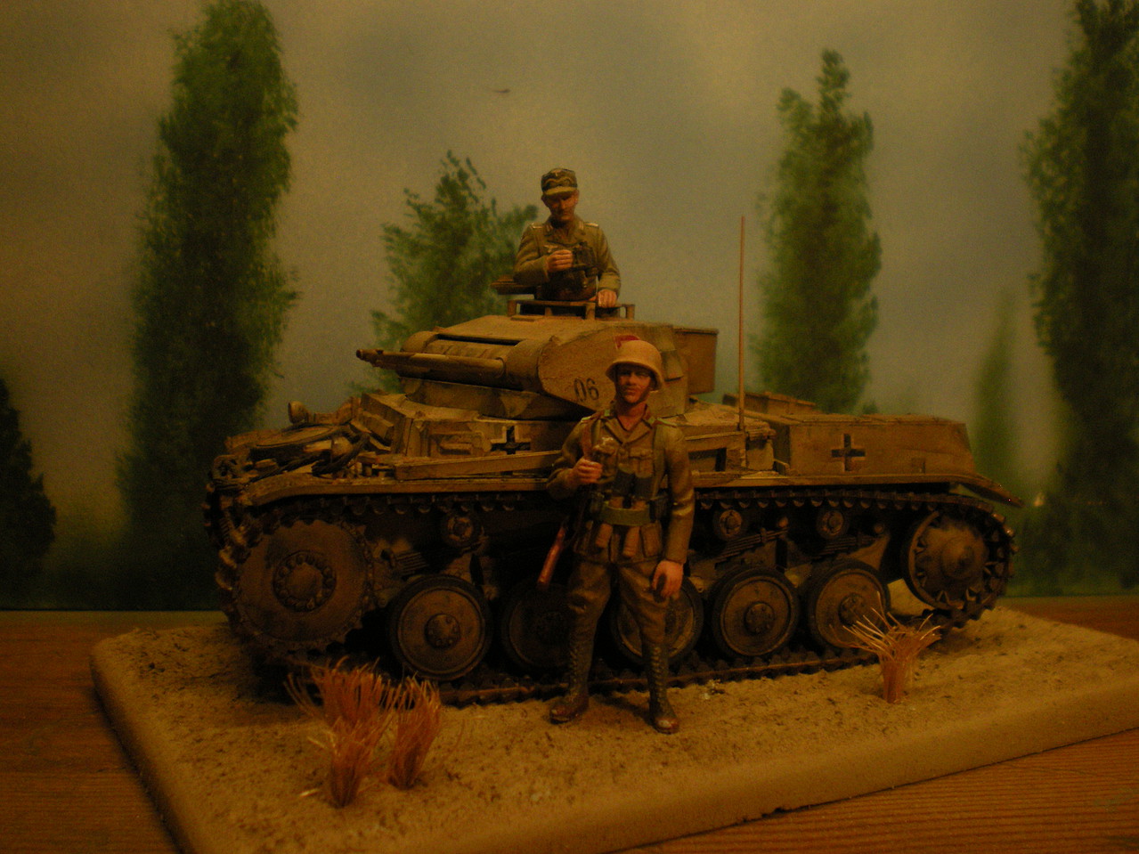 German Panzerkampfwagen II -- Plastic Model Military Vehicle Kit -- 1/ ...