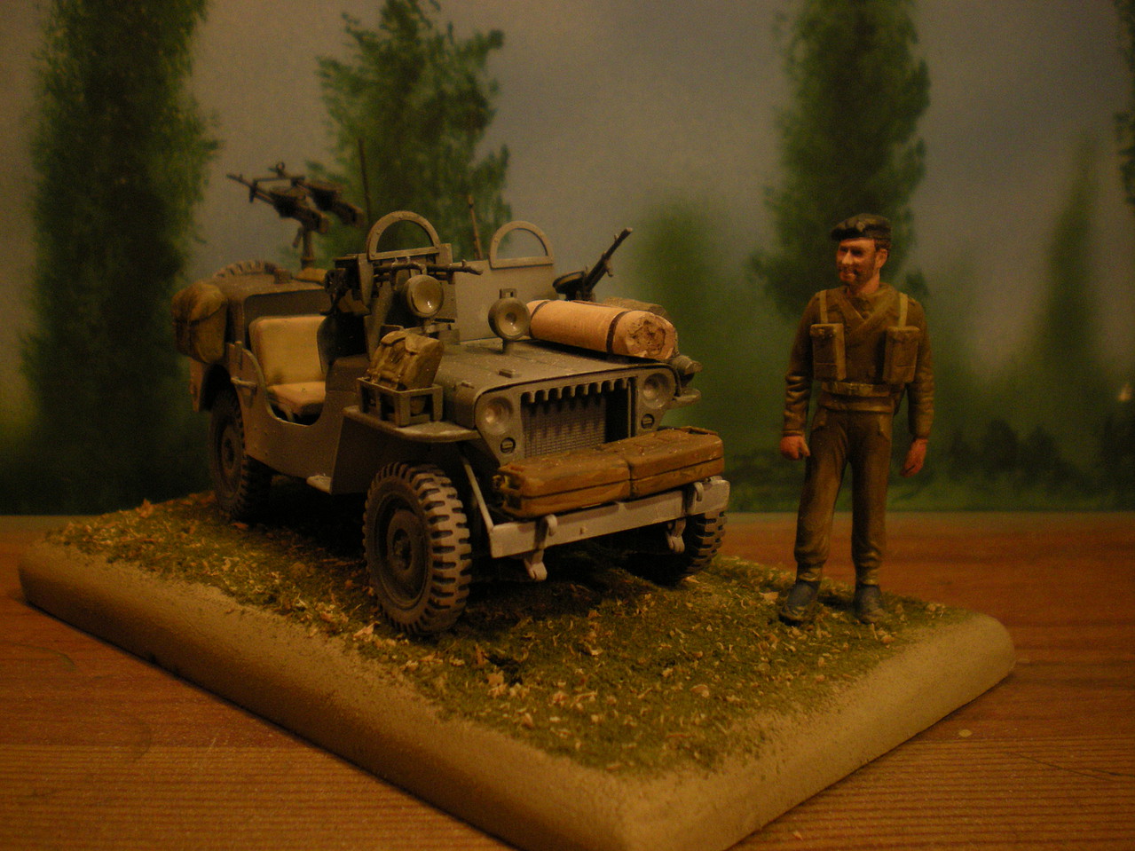 Commando Car -- Plastic Model Military Vehicle Kit -- 1/35 Scale ...