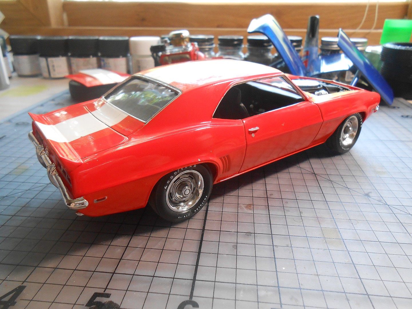 1969 Camaro Z28 RS -- Plastic Model Car Kit -- 1/25 Scale -- #857457 ...