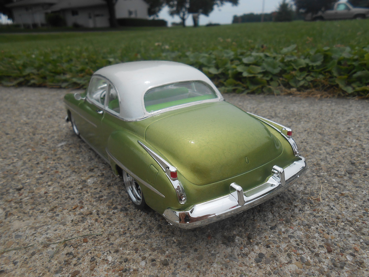 1950 Olds Custom -- Plastic Model Car Kit -- 1/25 Scale -- #854022 ...