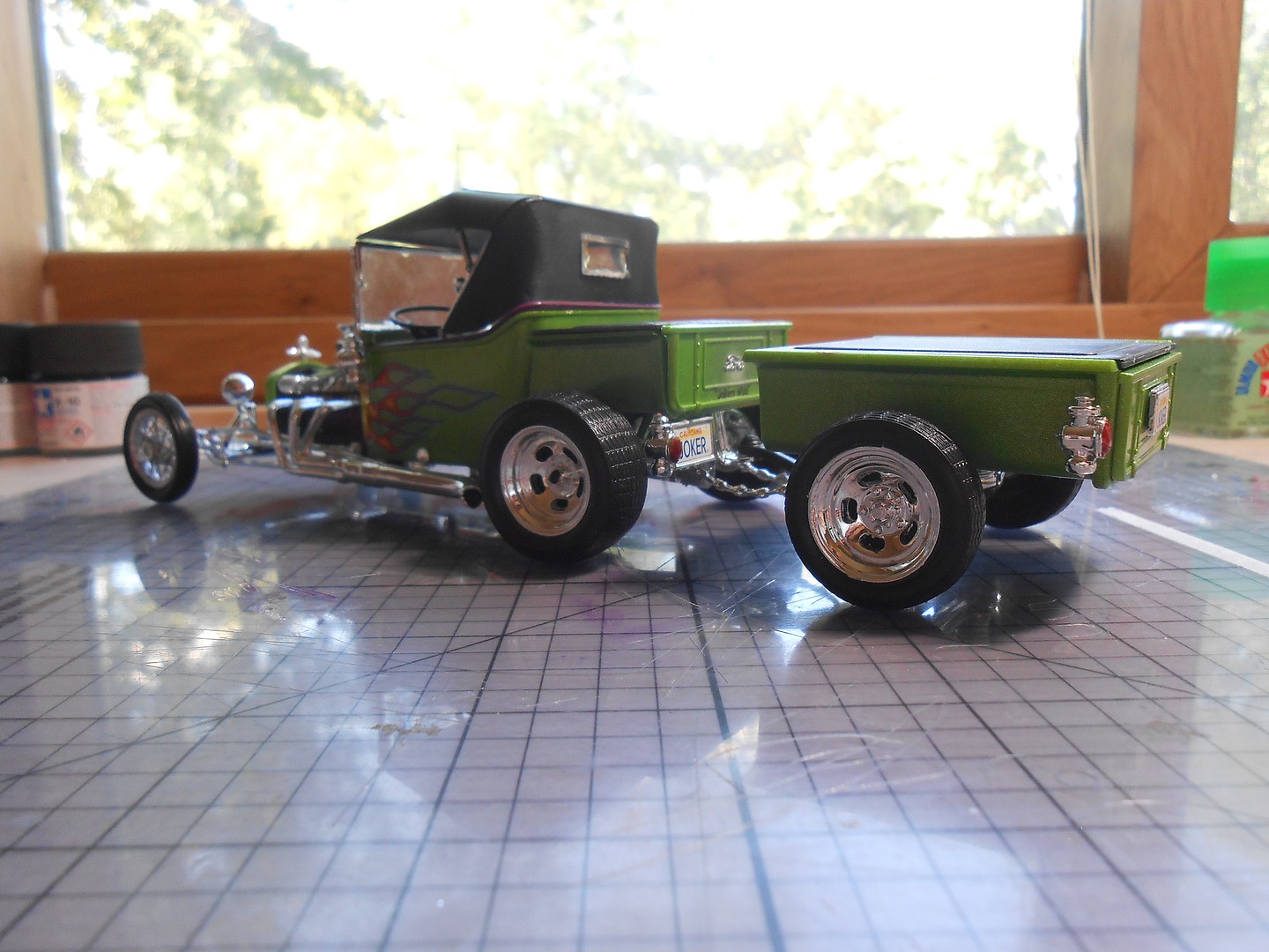 Ford Street Rod -- Plastic Model Car Kit -- 1/24 Scale -- #854336 ...