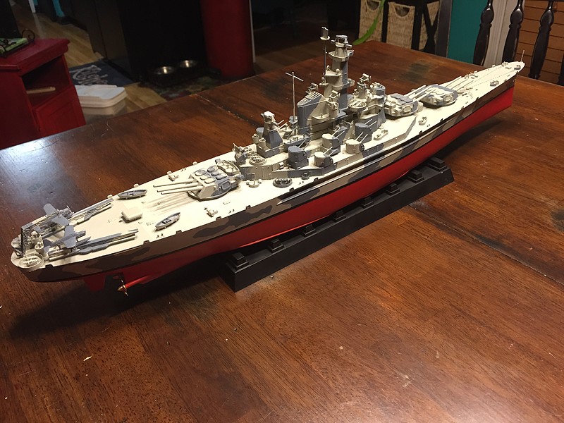 USS Alabama BB-60 Battleship -- Plastic Model Military Ship Kit -- 1/ ...