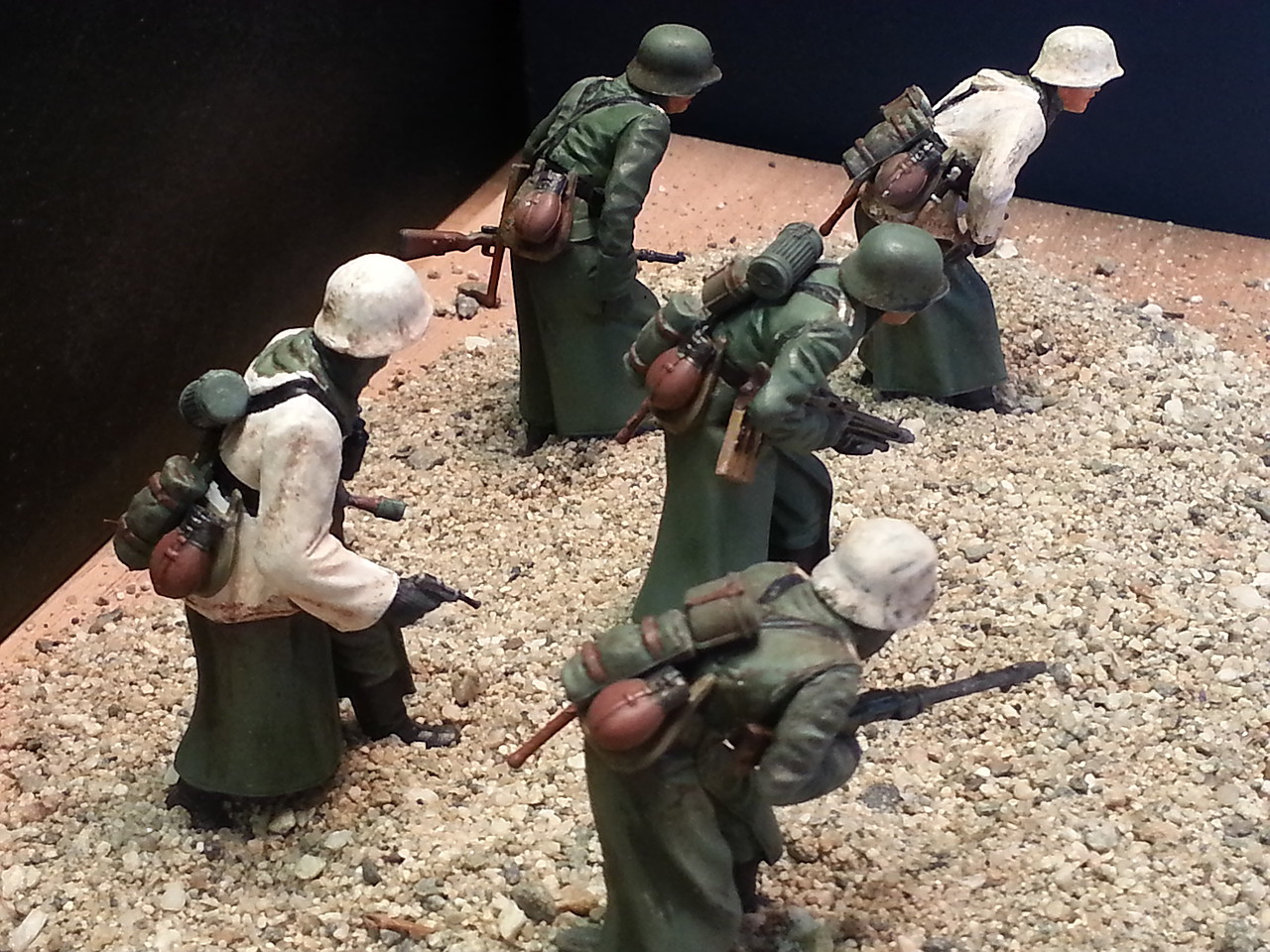 Gallery Pictures Tamiya German Assault Infantry w/Winter Gear Plastic ...