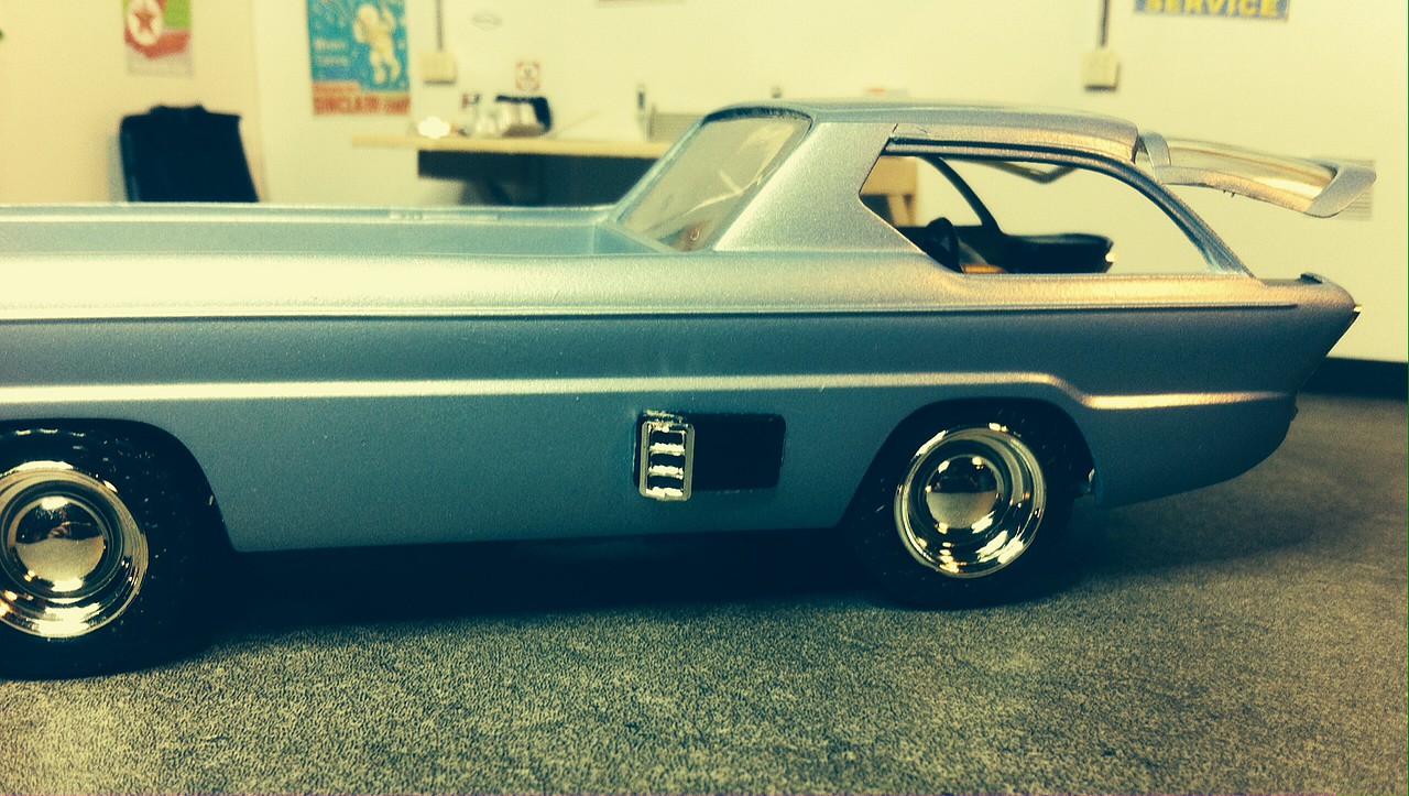 Dodge Deora Concept -- Plastic Model Truck Kit -- 1/25 Scale -- #926 ...