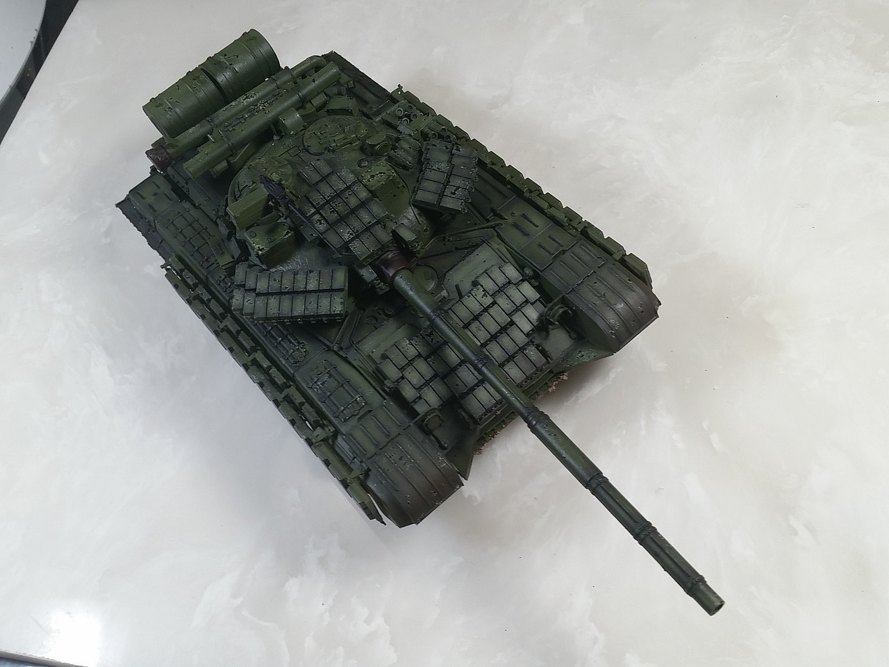 Soviet T-64BV Mod 1985 Main Battle Tank -- Plastic Model Military ...