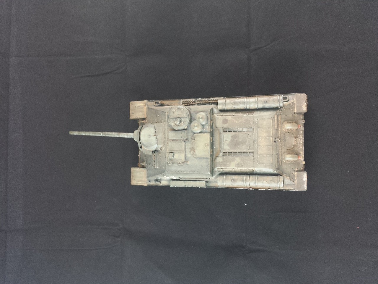 Soviet SU-85M Tank Destroyer -- Plastic Model Military Vehicle Kit -- 1/35 Scale -- #6415 ...