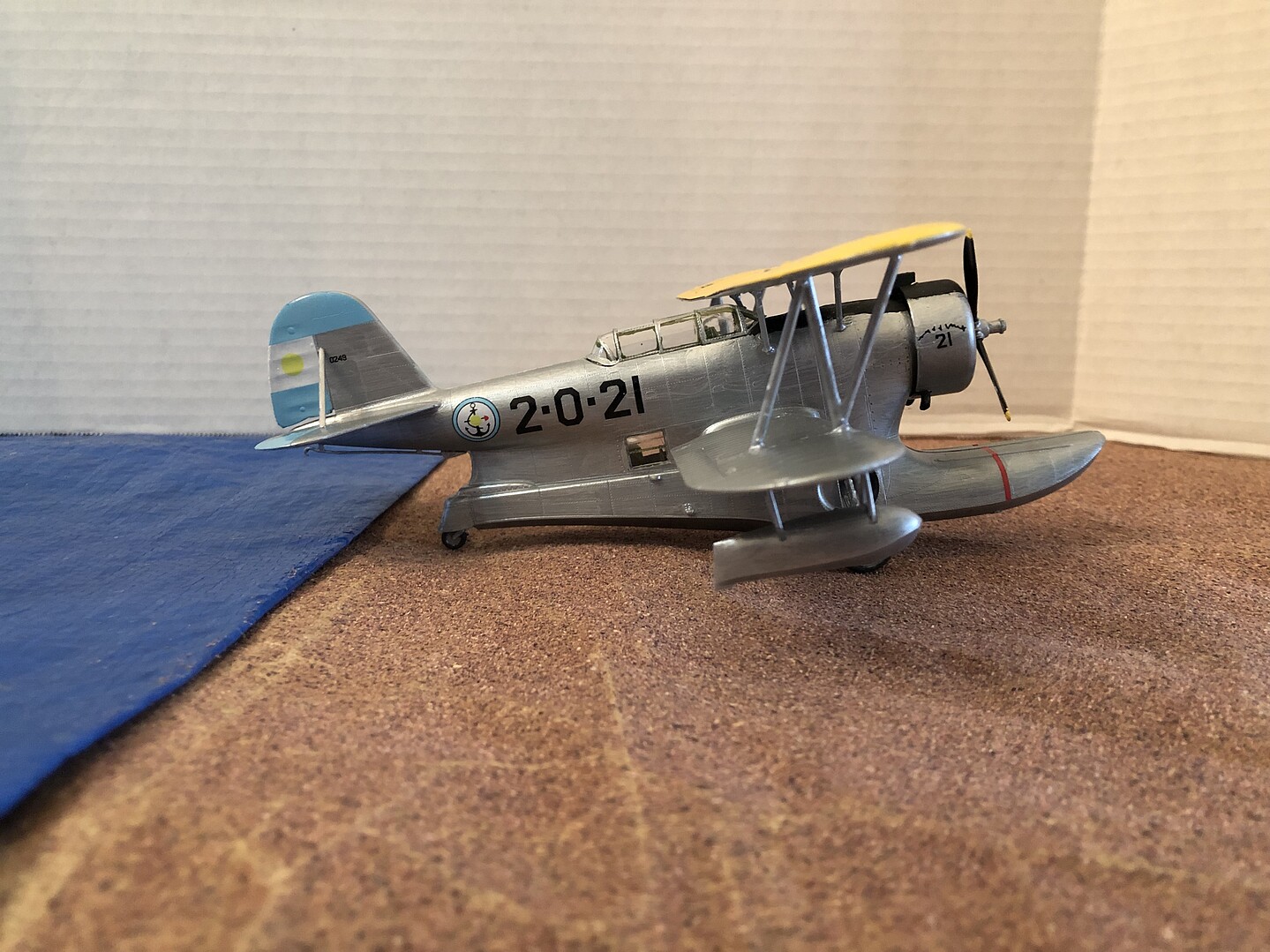 Grumman J3F-5 Duck Seaplane -- Plastic Model Airplane Kit -- 1/48 Scale ...