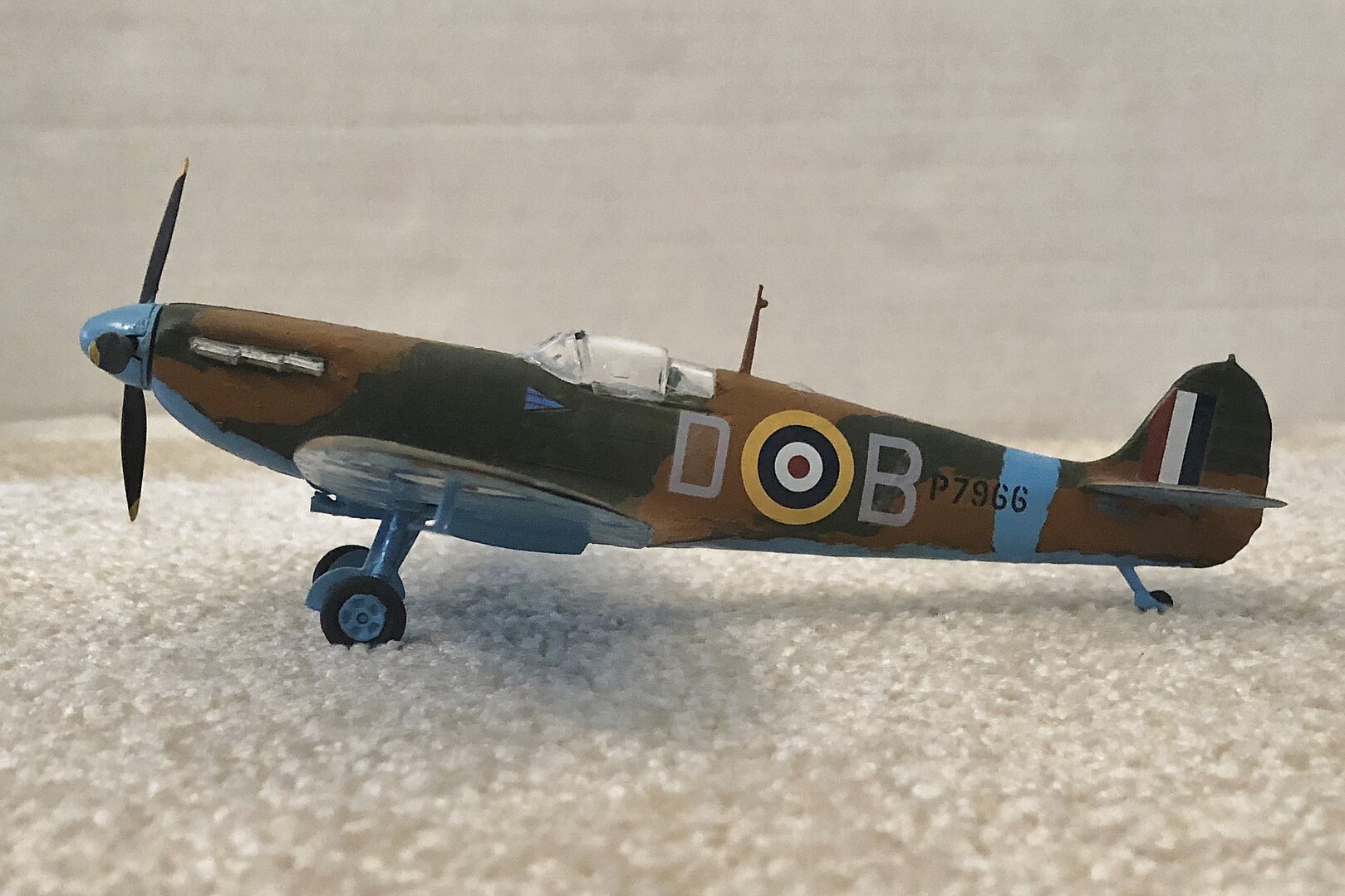 Spitfire Mk-II -- Plastic Model Airplane Kit -- 1/48 Scale -- #855239 pictures by Alex Biever