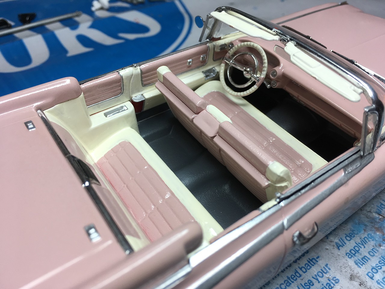 '59 Cadillac Eldorado Hardtop -- Plastic Model Car Kit -- 1/25 Scale ...