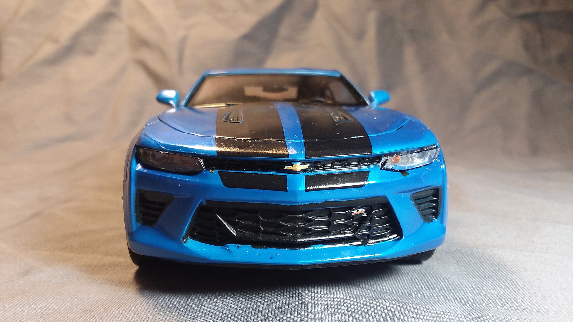 2016 Chevy Camaro SS (Garnet ) -- Snap Tite Plastic Model Car Kit -- 1/ ...