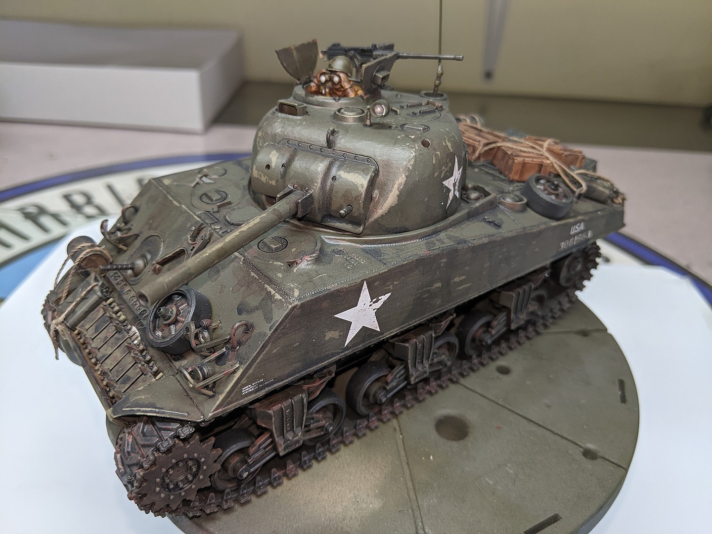 M4A3 Sherman 75mm Tank -- Plastic Model Military Vehicle Kit -- 1/35 ...