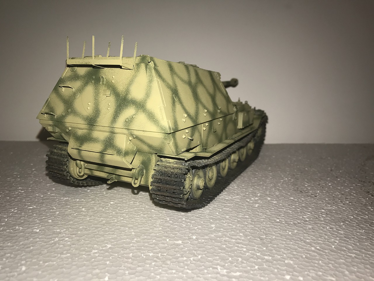 Sd.Kfz.184 Ferdinand Kursk 1943 Premium Edition -- Plastic Model Tank ...