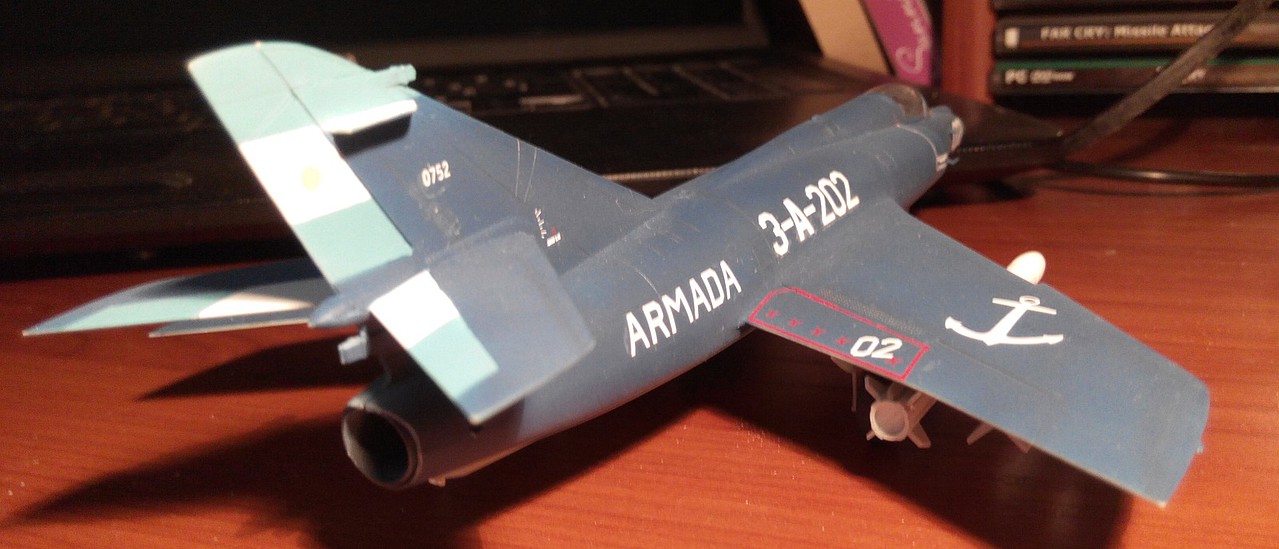 Super Etendard 2011 -- Plastic Model Airplane Kit -- 1/72 Scale ...