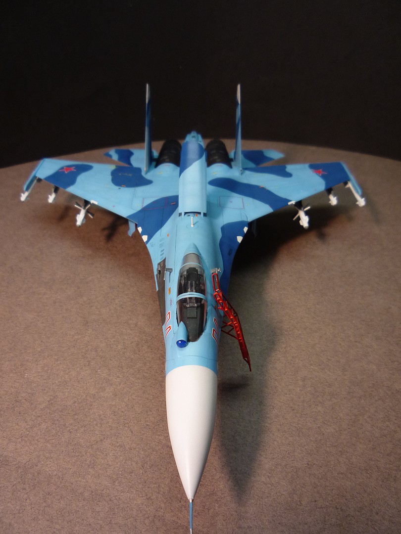 Sukhoi Su-27SM -- Plastic Model Airplane Kit -- 1/72 Scale -- #04937 ...