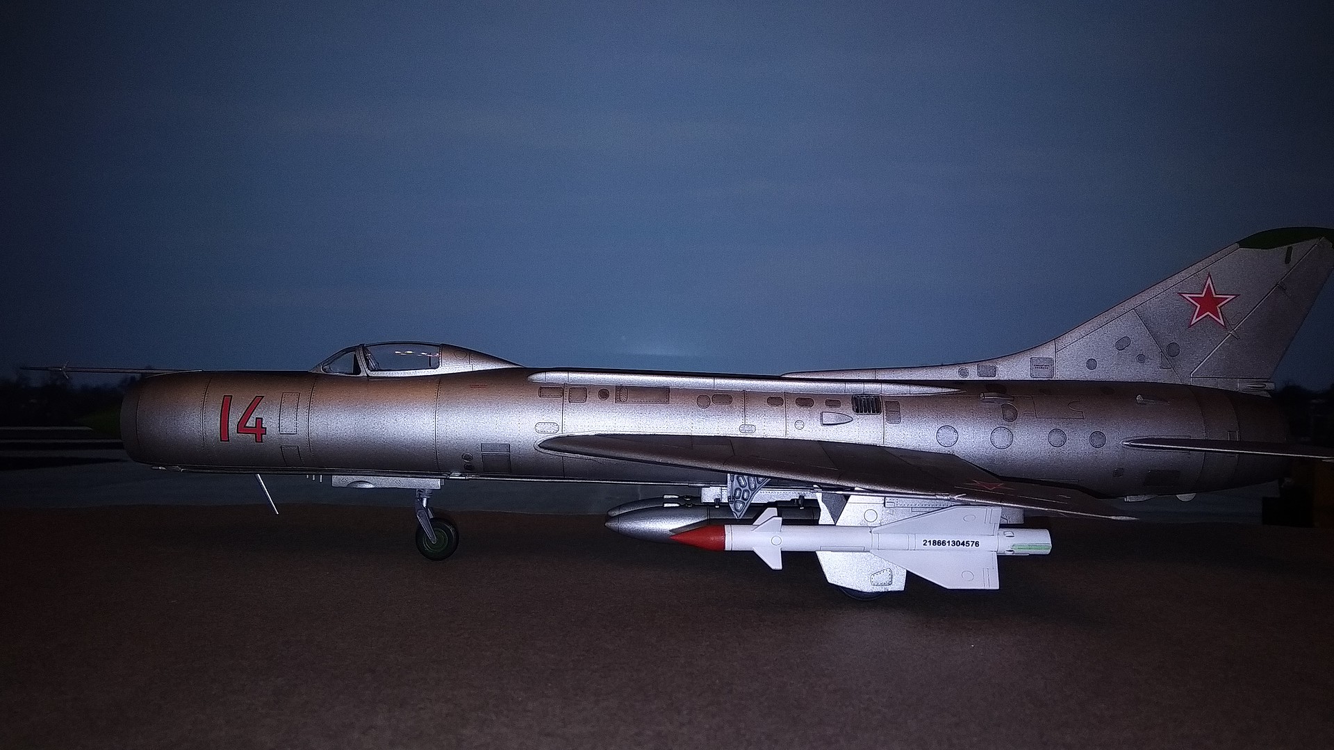 Gallery Pictures Trumpeter Soviet Su11 Fishpot Aircraft Plastic Model ...