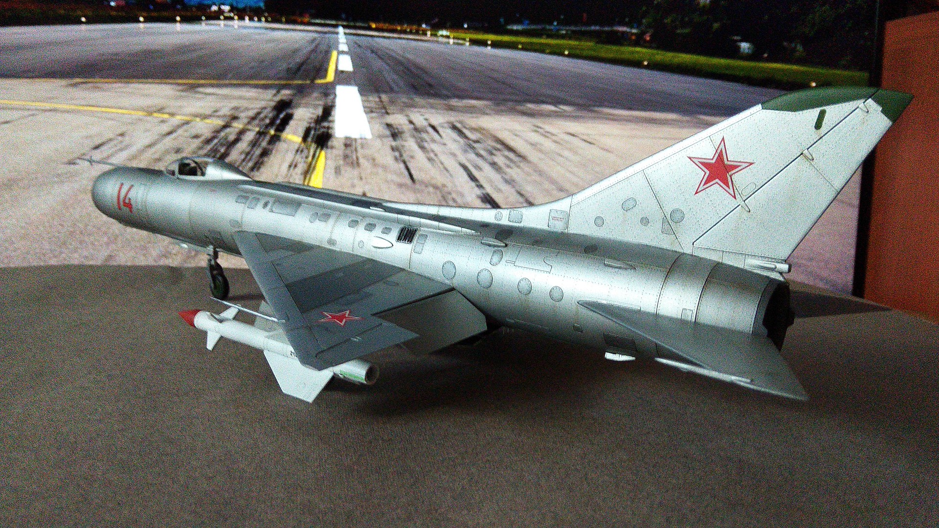 Soviet Su11 Fishpot Aircraft -- Plastic Model Airplane Kit -- 1/48 ...