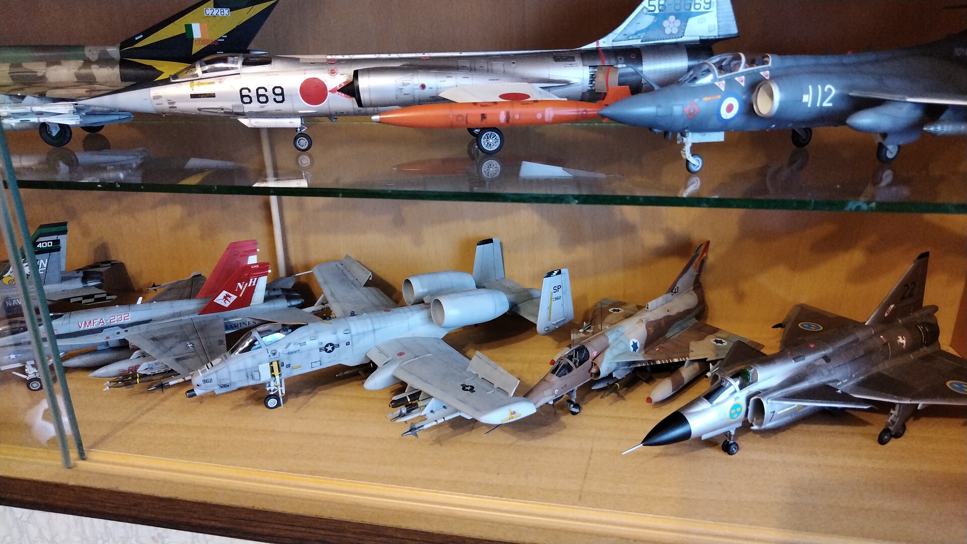 A-10 Thunderbolt II ''Gulf War'' -- Plastic Model Airplane Kit -- 1/72 ...