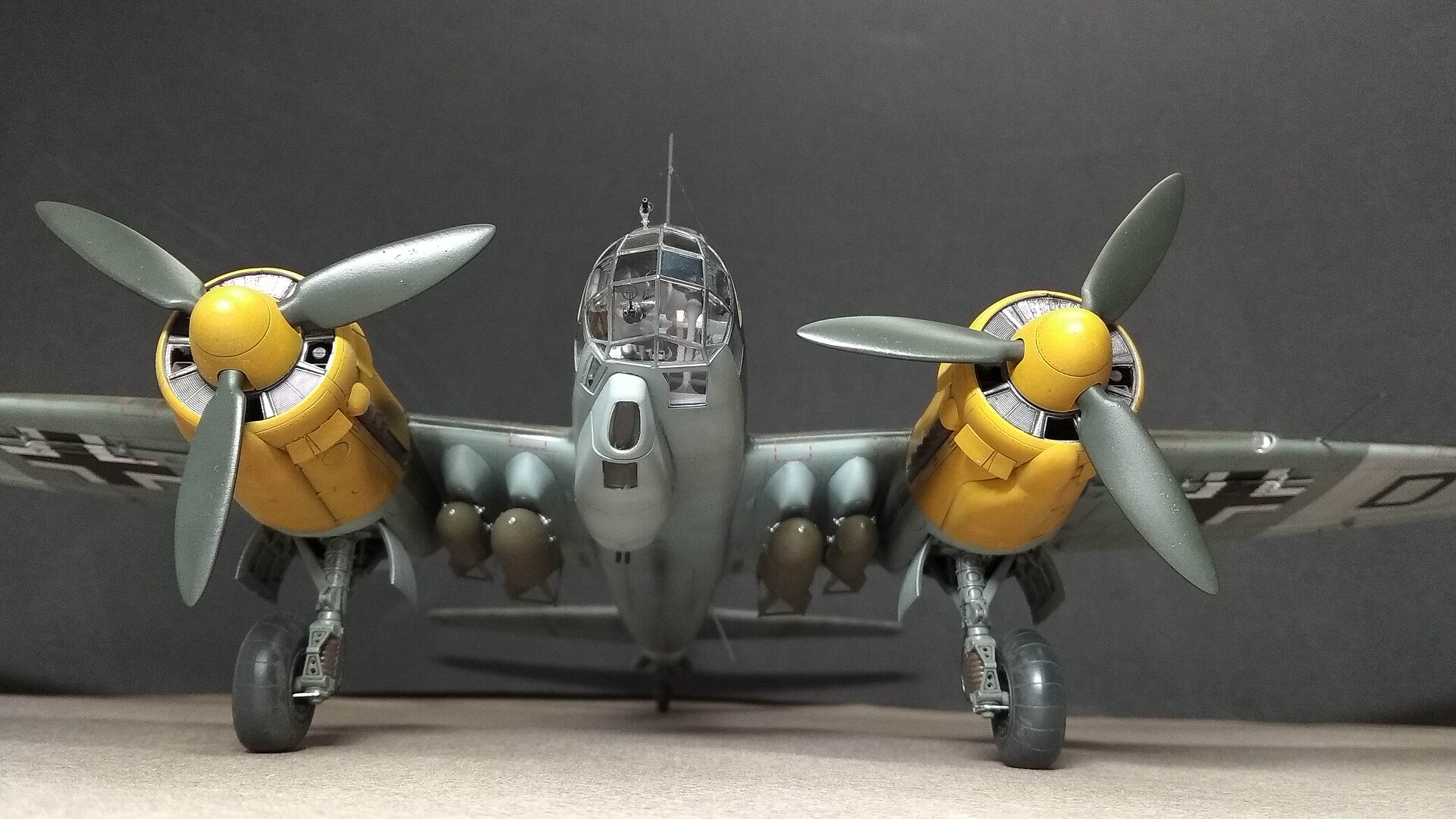 WWII German Ju88A4 Bomber -- Plastic Model Airplane Kit -- 1/48 Scale ...