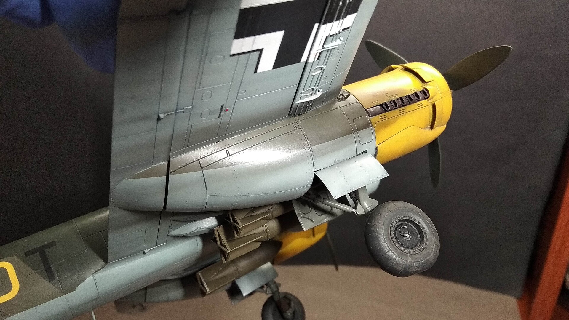 WWII German Ju88A4 Bomber -- Plastic Model Airplane Kit -- 1/48 Scale ...