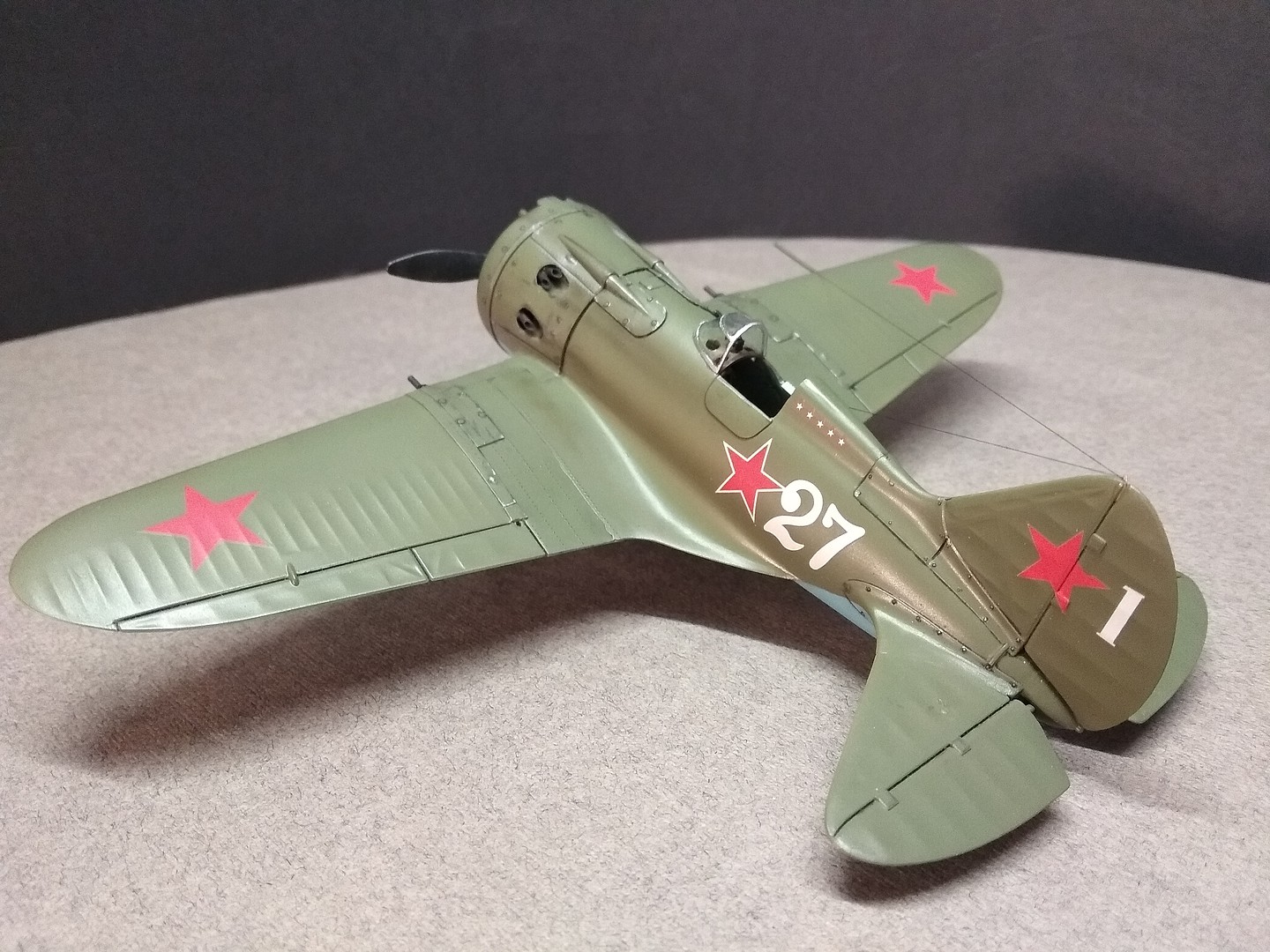 Gallery Pictures ICM WWII Soviet I16 Type 24 Fighter (New Tool) Plastic ...