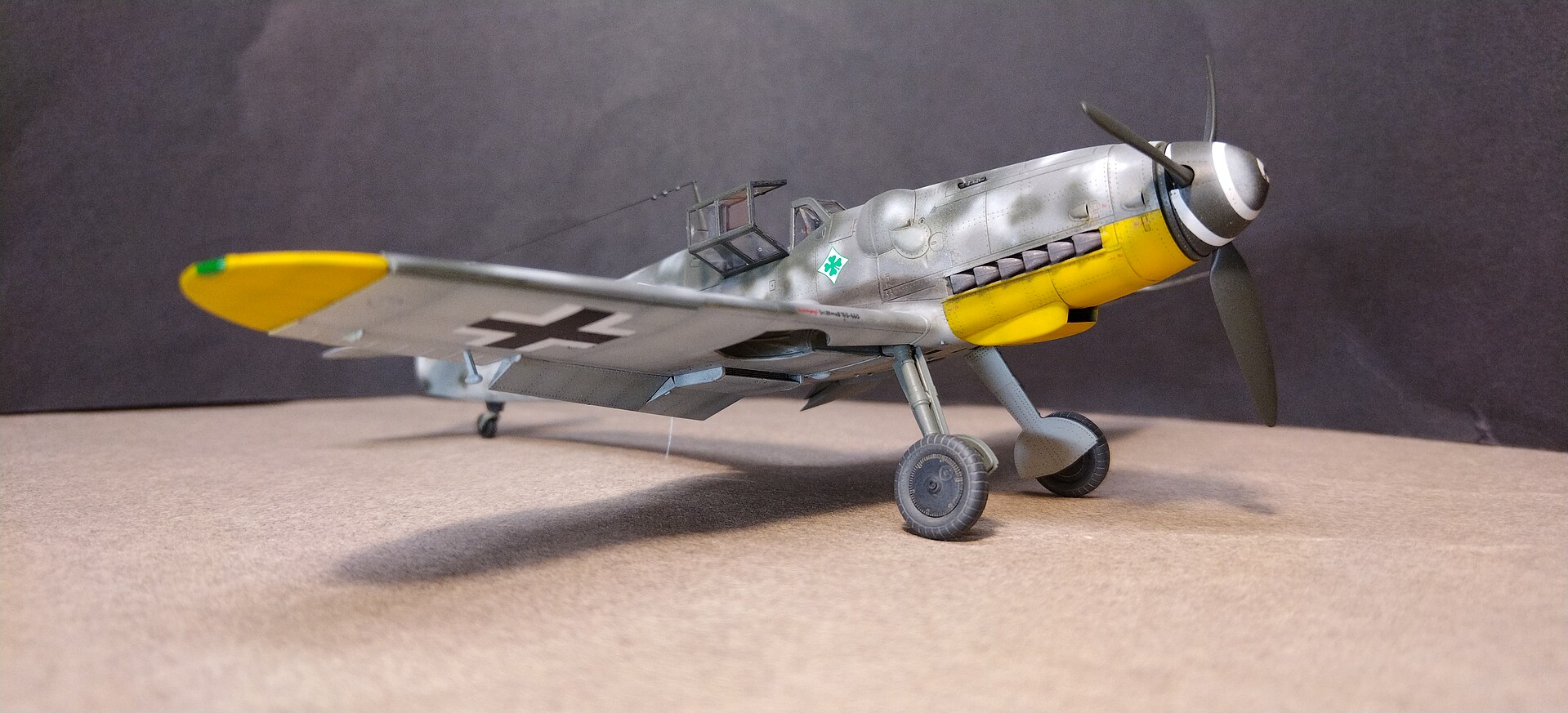 Messerschmitt Bf109G-6 -- Plastic Model Airplane Kit -- 1/48 Scale -- #9147 pictures by ...