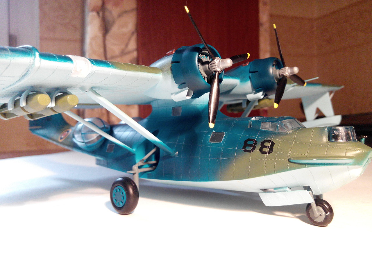 PBY-5A Catalina -- Plastic Model Airplane Kit -- 1/72 Scale -- #05007 ...