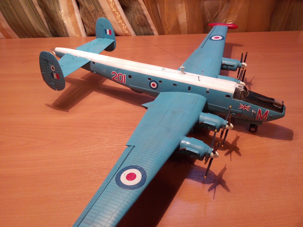Lancaster B.III Dambusters -- Plastic Model Airplane Kit -- 1/72 Scale ...