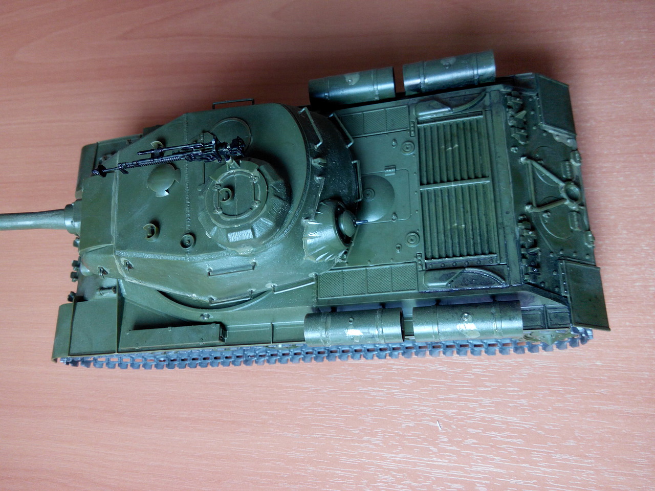 JS2 Soviet Heavy Tank -- Plastic Model Tank Kit -- 1/35 Scale -- #3524 ...