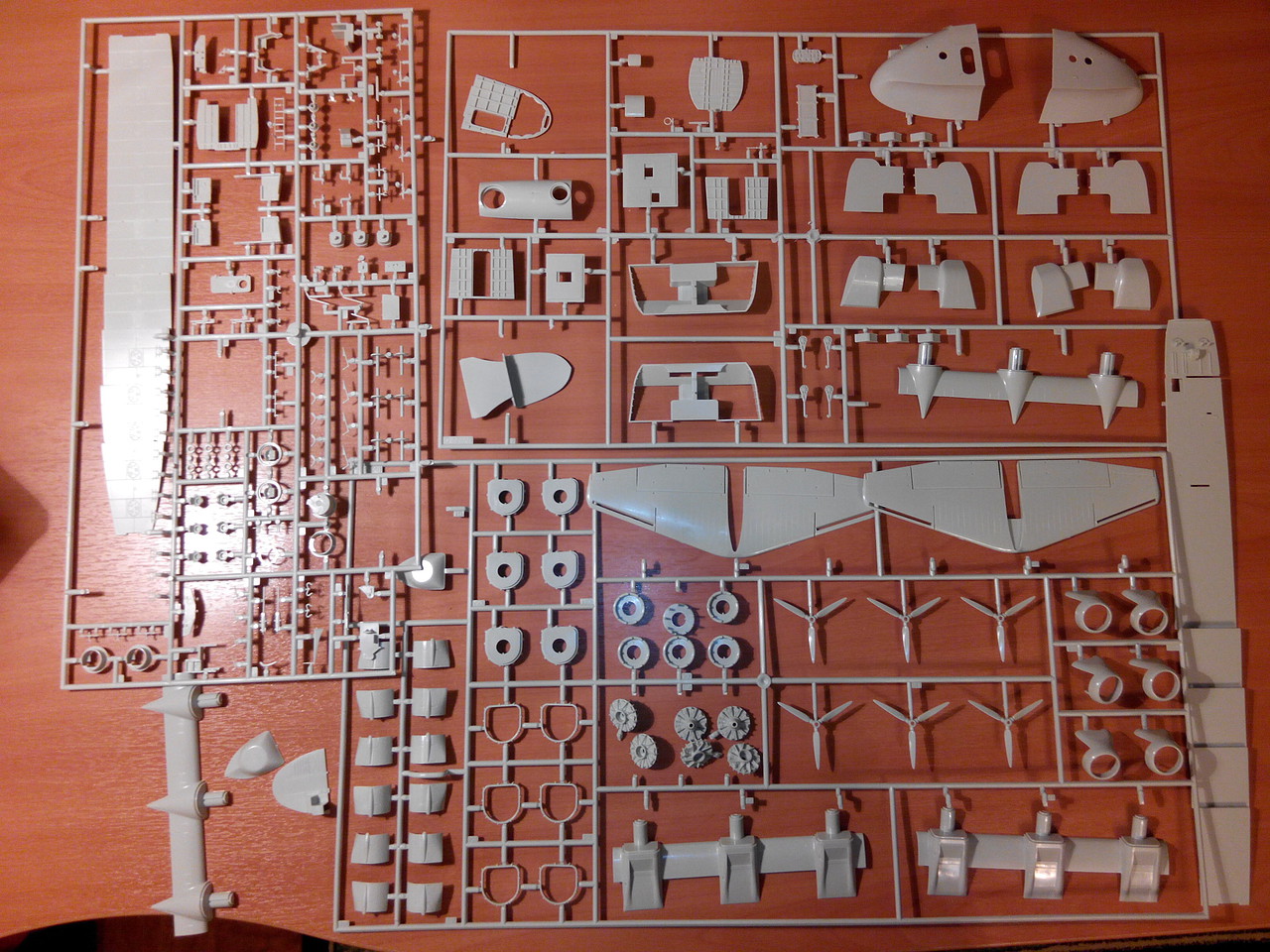 Blohm & Voss BV-222 -- Plastic Model Airplane Kit -- 1/72 Scale ...