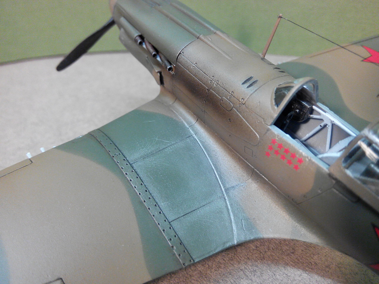 Mig3 Fighter -- Plastic Model Airplane -- 1/32 Scale -- #02230 pictures ...