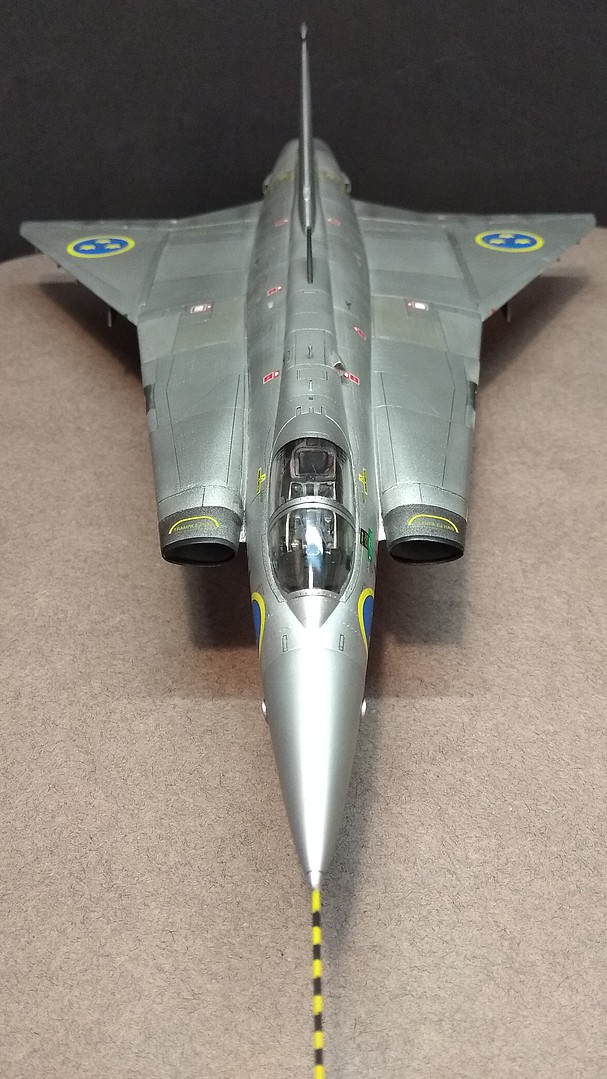 J35F/J Draken Swedish AF Interceptor -- Plastic Model Airplane Kit -- 1 ...